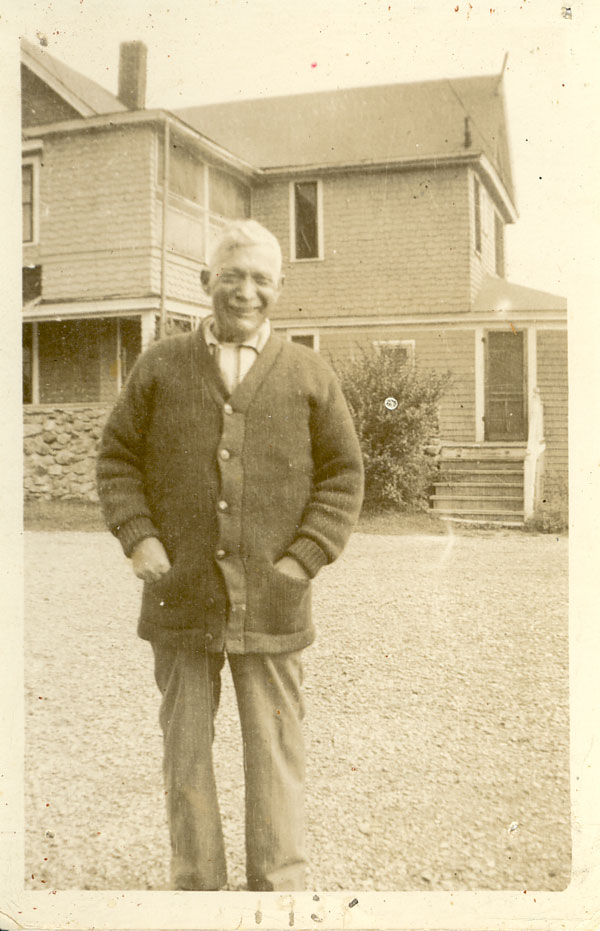 THE SIMON GALE FAMILY